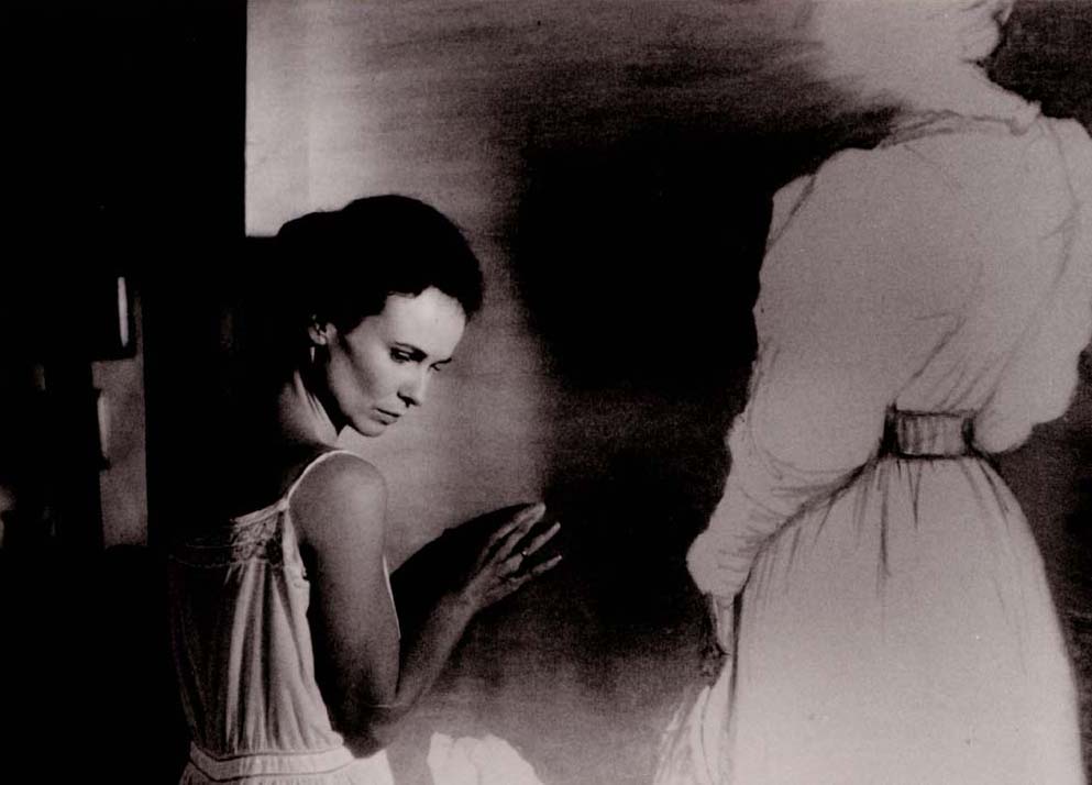 The Women on the Roof - Stellan Online